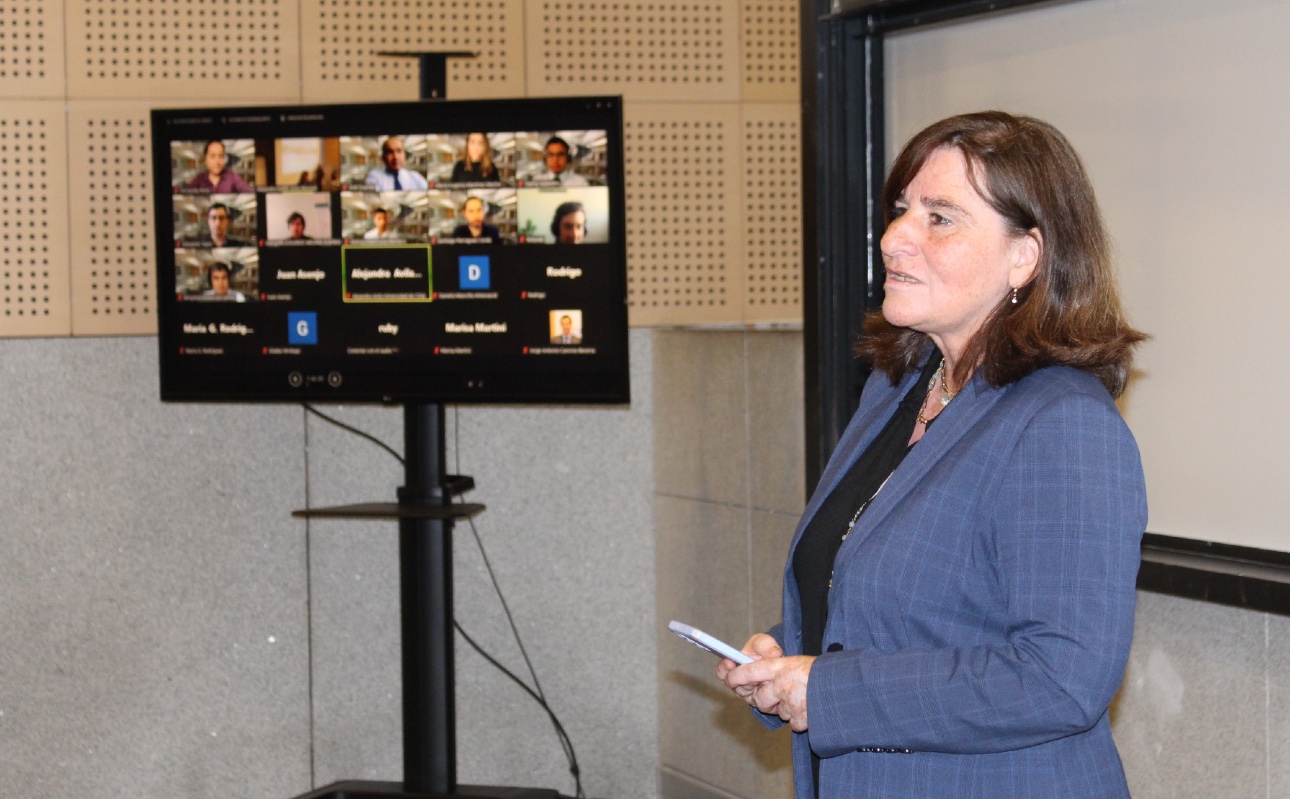 FCFM distinguió a graduados/as de Postgrado 2021-2022 - Facultad de ...